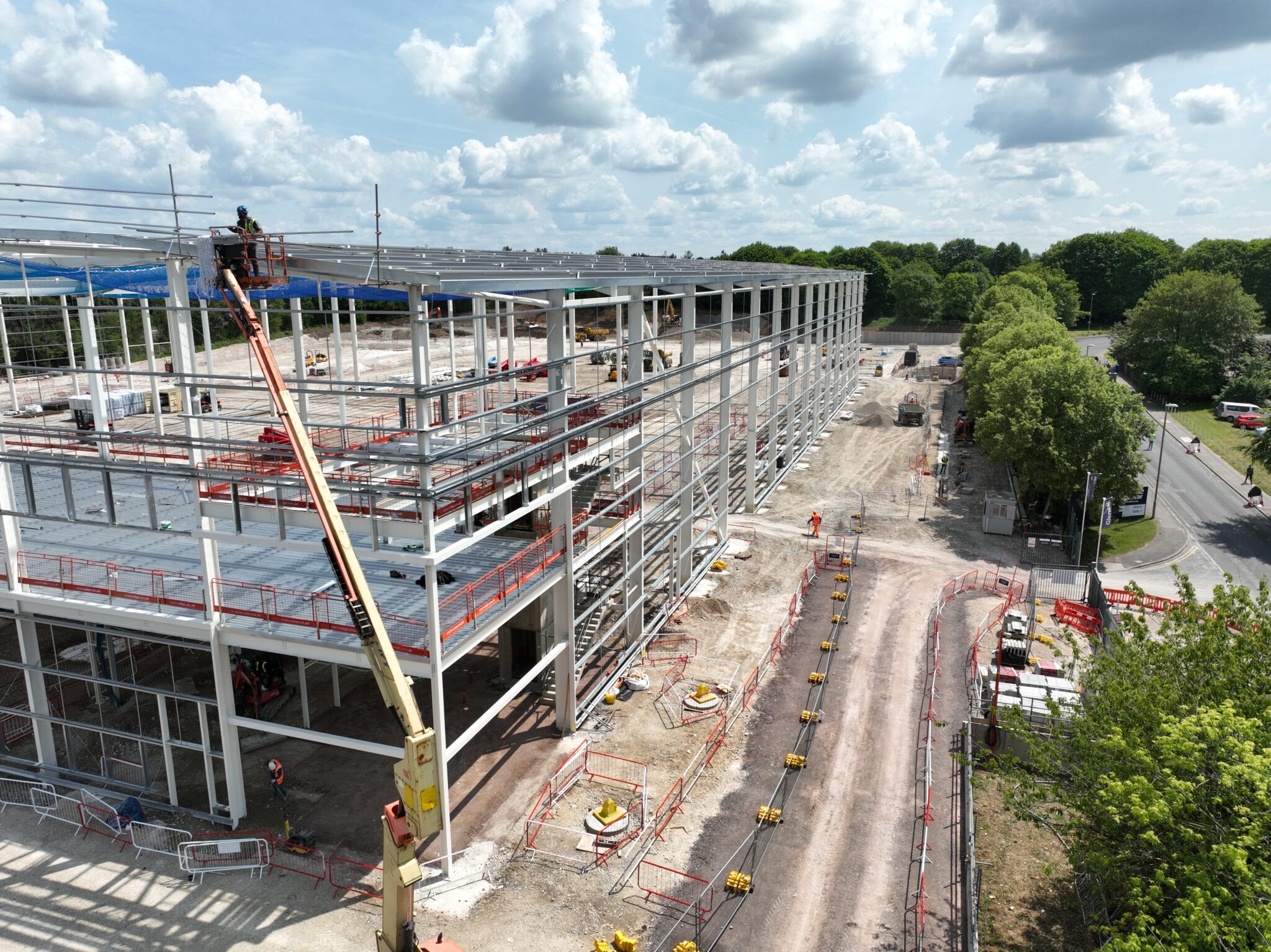 G-Park Basingstoke - Warehouse space for rent - Available 2024